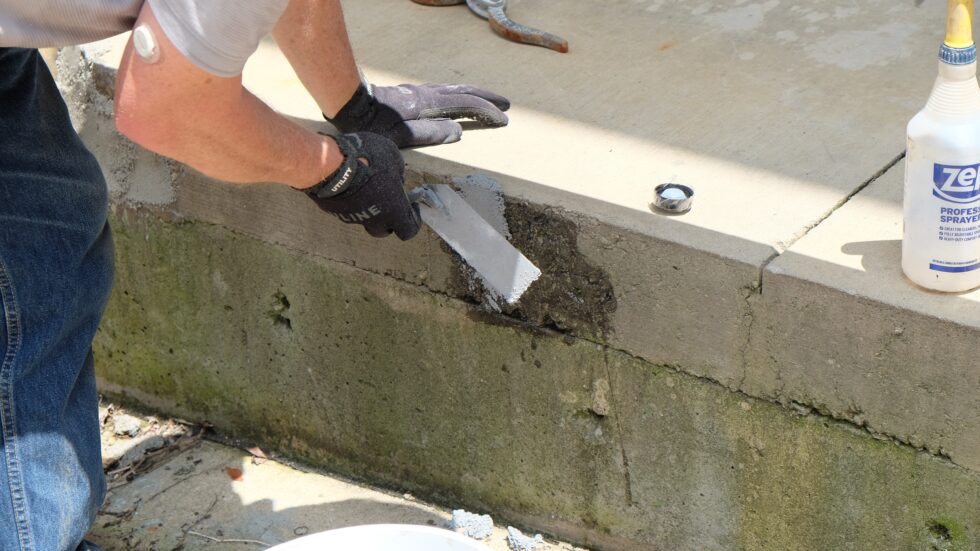 Three Common Methods for Vertical and Overhead Concrete Repair - Indcon ...